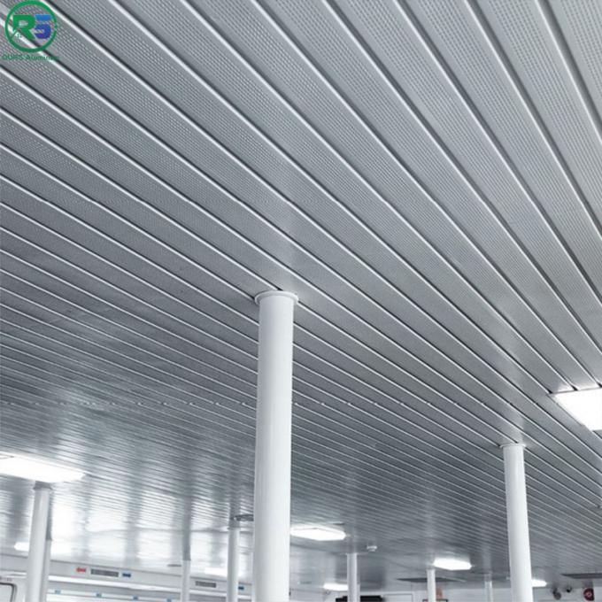 Plafon Strip Aluminium Berlubang Lapisan Serbuk Putih Tahan Debu